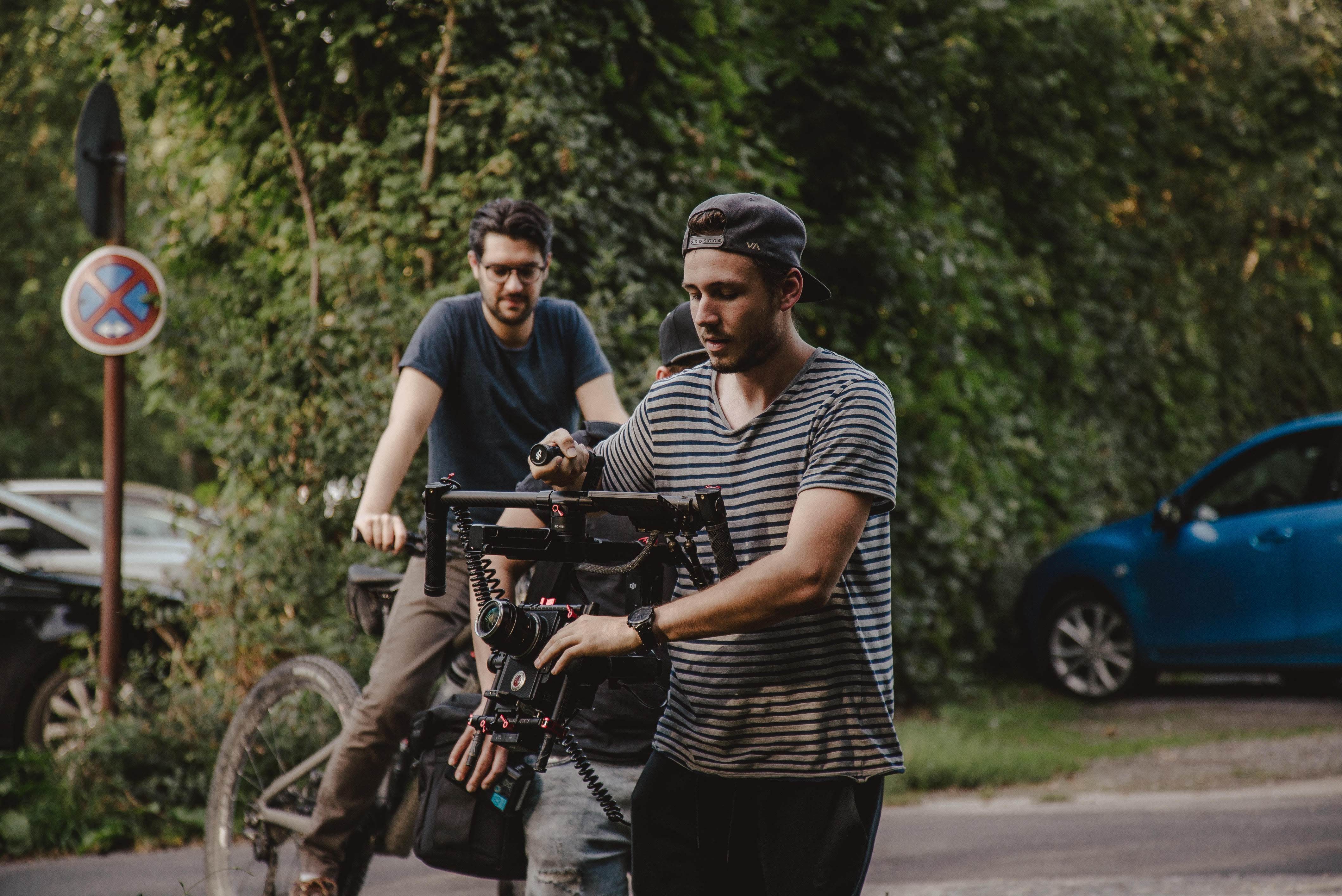 Interview mit Regisseur Marvin Ströter: Alles über das Sister-Video der ...