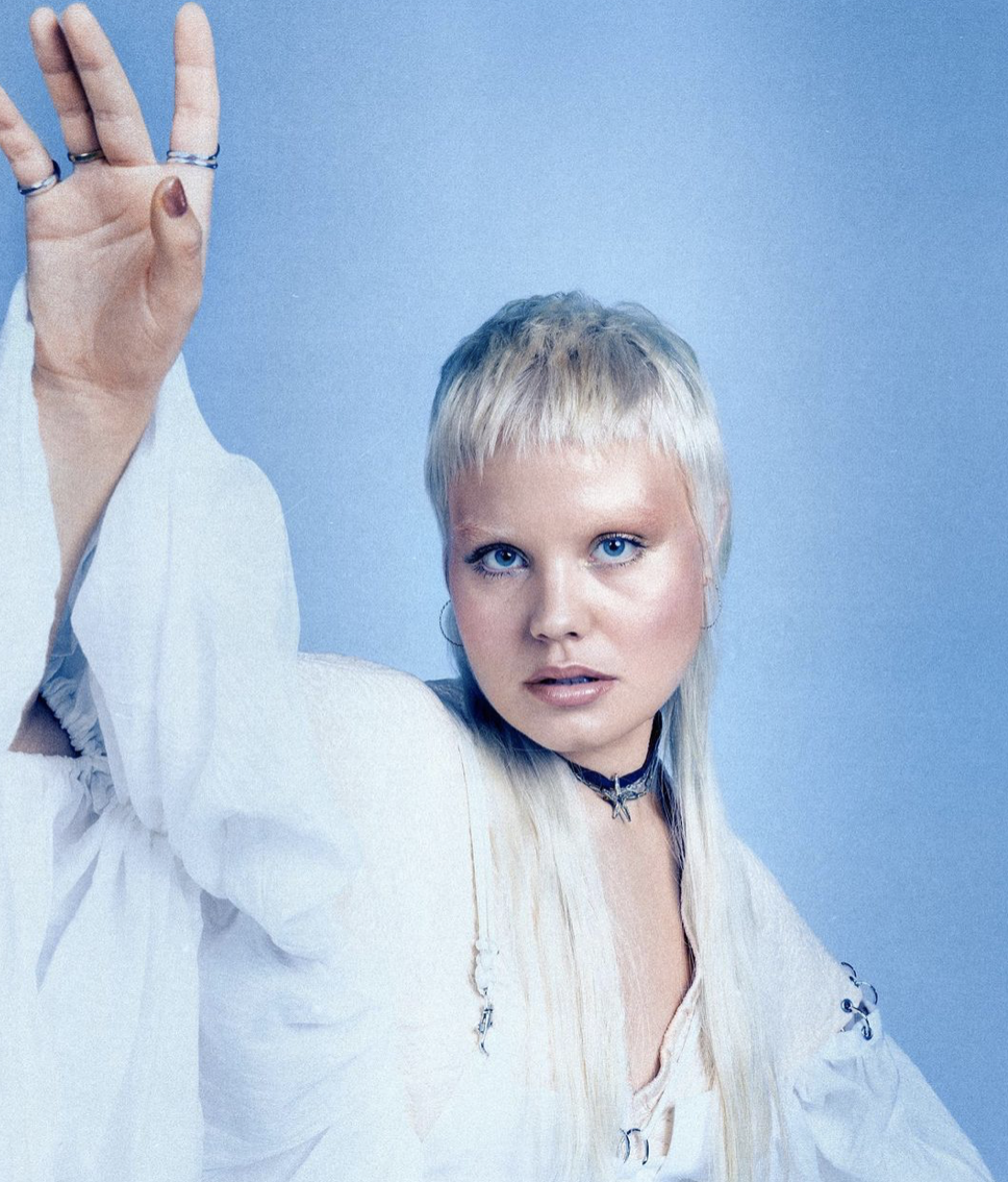 UMK 2023 in Finnland: Lxandra singt „Something To Lose“ - ESC kompakt