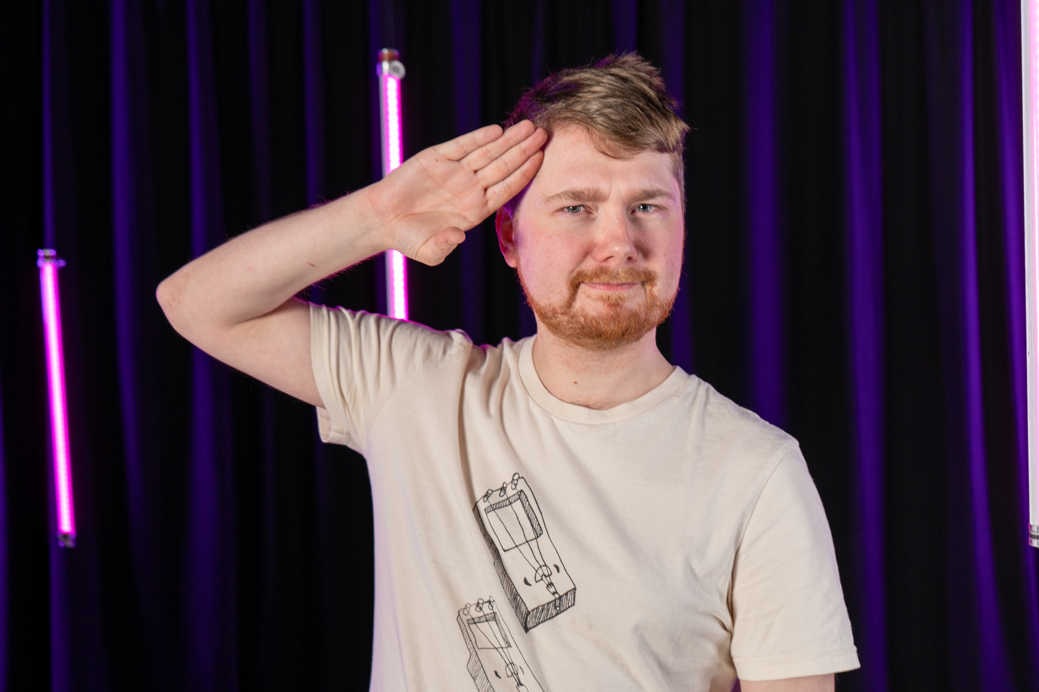 Johannes Floehr ESC kompakt Reactions 2025 Songchecker WTTS Welcome to ...