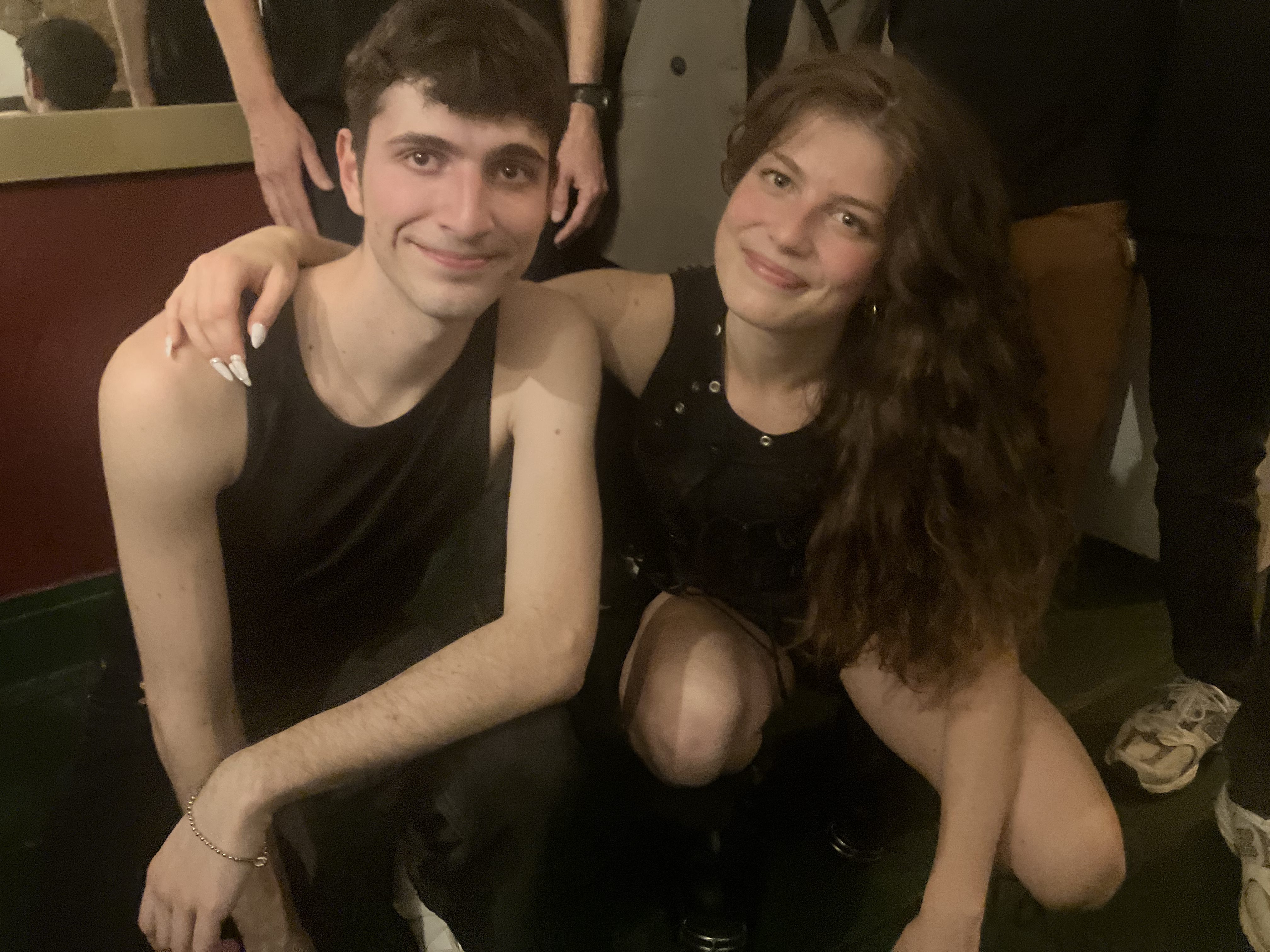 Abor und Tynna Bittersüss Tour LIVE in Hamburg Backstage snapshot - ESC ...